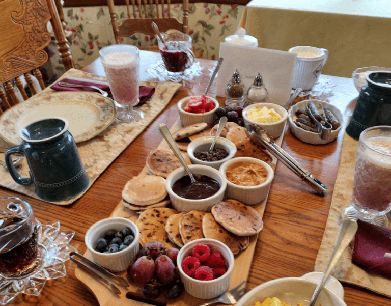 Home | Richmond Wedding Venue | Bed Breakfast | The Virginia Cliffe Inn